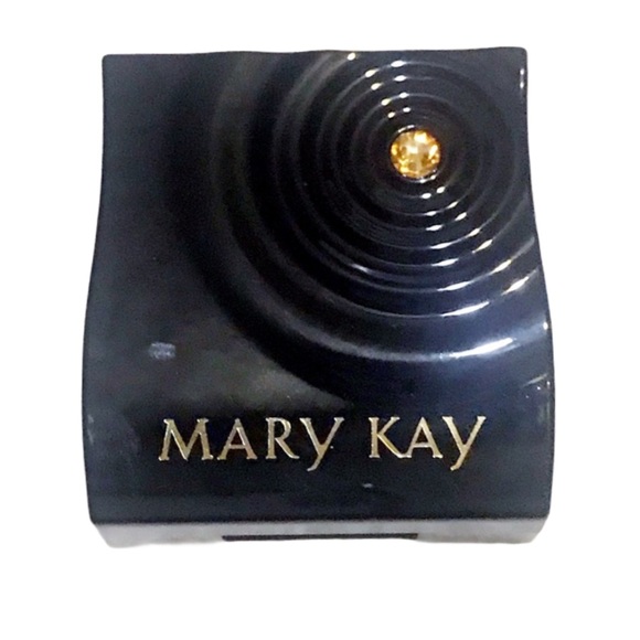 Mary Kay | Makeup | New Mary Kay 5th Anniversary Makeup Compact | Poshmark
